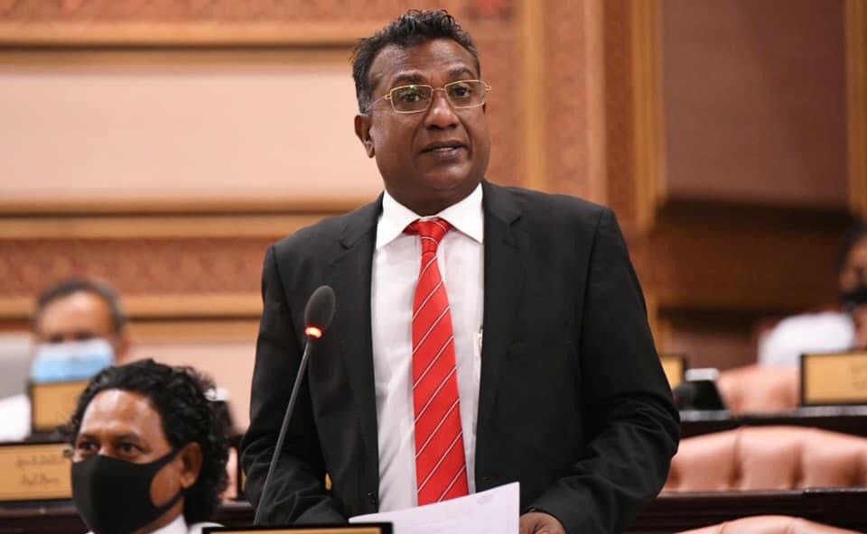 ޖާބިރުގެ ވައުދު: ދިވެހިންގެ ބިން ދިވެހިންނަށް، ކޮންމެ މީހަކަށް 2000 އަކަފޫޓު – Dhen.mv