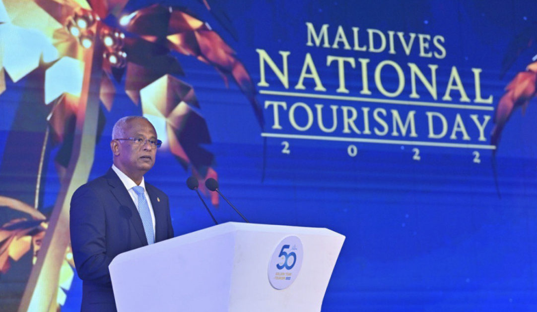 މީހުން ދިރިއުޅޭ ކޮންމެ ރަށަކުން 30 މިނެޓުން ދެވޭ ހިސާބުގައި އެއާޕޯޓެއް އޮތުމަކީ ސަރުކާރުގެ ...