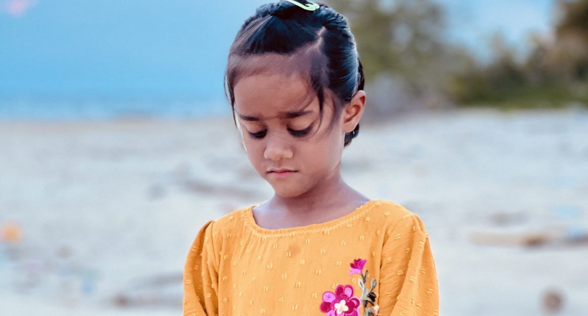 އުލްޔާގެ ދުލުން އިހުސާސްތައް ބުނެދޭން އެނގޭނެ ދުވަހެއްގެ އިންތިޒާރުގައި ހުރި މި މަންމަ އެދެނީ ...