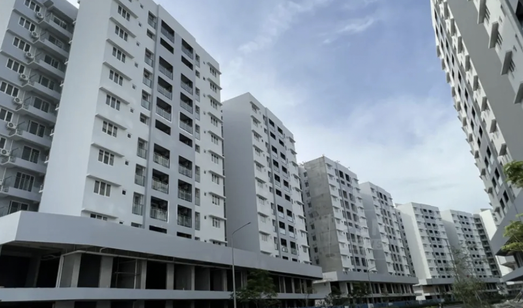 ވިނަރެސް ފްލެޓްތަކަށް ކުރިމަތިލި މީހުންގެ ވަގުތީ ލިސްޓް އާންމުކޮށްފި – Dhen.mv