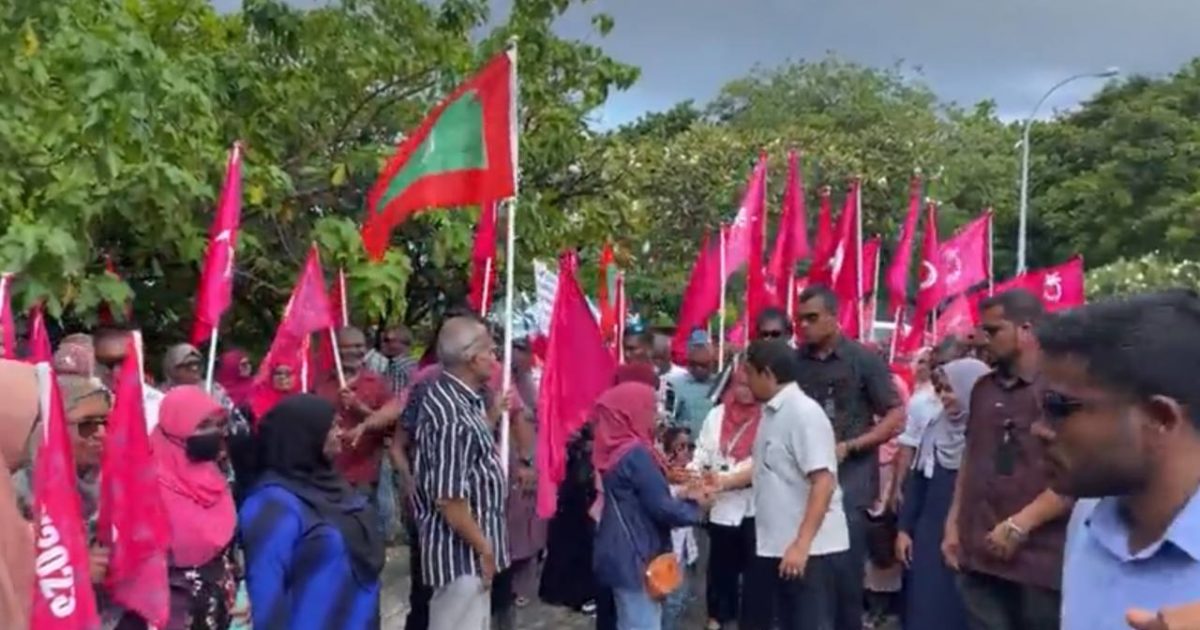 ރިޔާސީ ކެންޕެއިނަށް ރައީސް ޔާމީން އައްޑުއަށް! – Dhen.mv