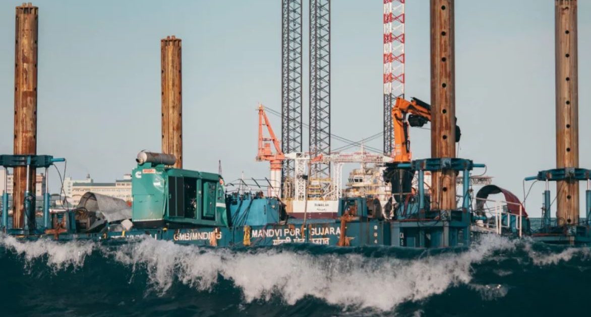 މަރުވީ ތިލަމާލެ ބްރިޖުގައި މަސައްކަތް ކުރަމުންދިޔަ މީހެއް: ފުލުހުން – Dhen.mv