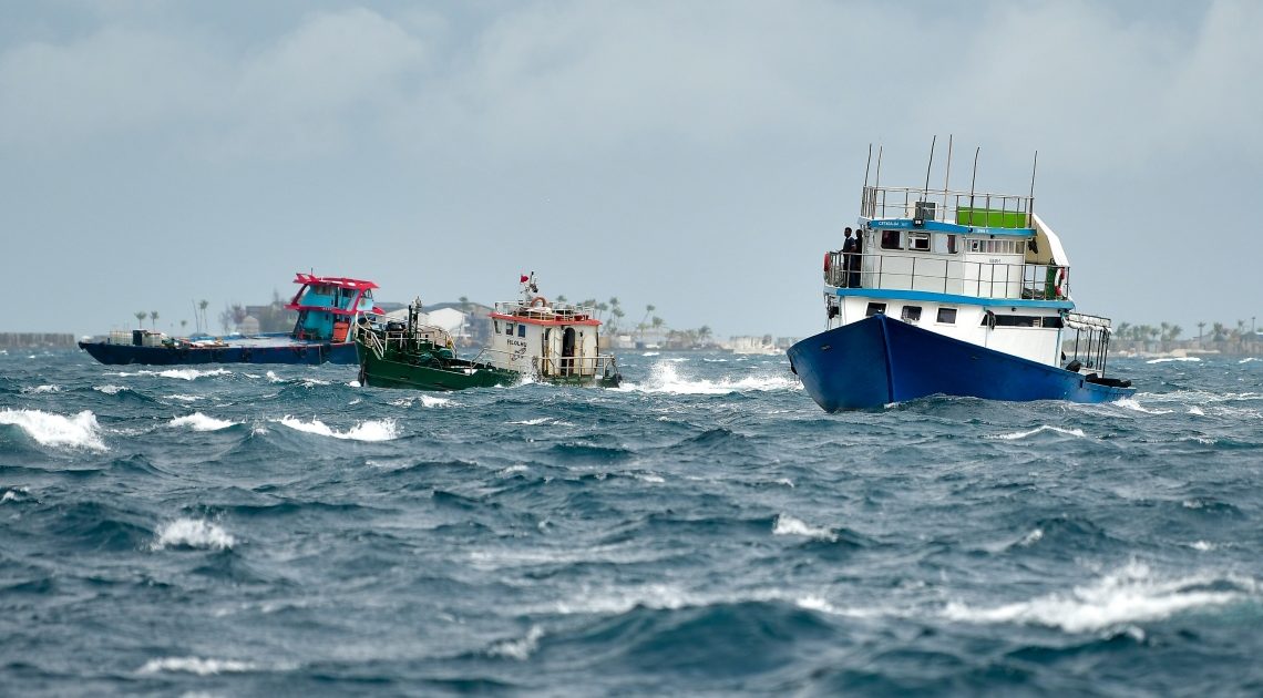 ބައެއް ސަރަހައްދުތަކަށް ވައިޓް އެލާޓް ނެރެފި – Dhen.mv
