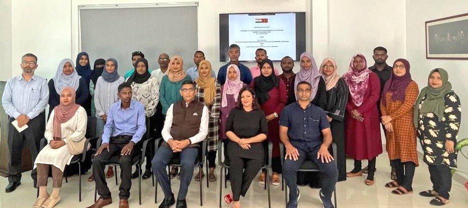 ކައުންސިލަރުންނާއި އެލްޖީއޭގެ އޮފިޝަލުން ތަމްރީންވާން އިންޑިއާއަށް! – Dhen.mv