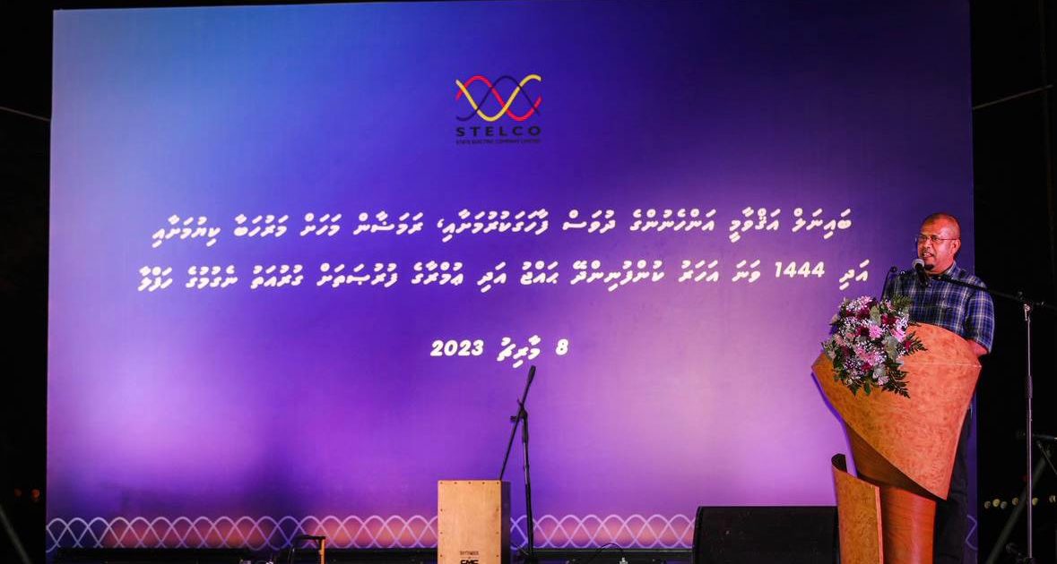 އަޅުގަނޑުމެންގެ ފިރިހެން މުވައްޒަފުން ކުރިއަށް ދަނީ އަންހެން މުވައްޒަފުންނާއެކު އެމީހުން ...