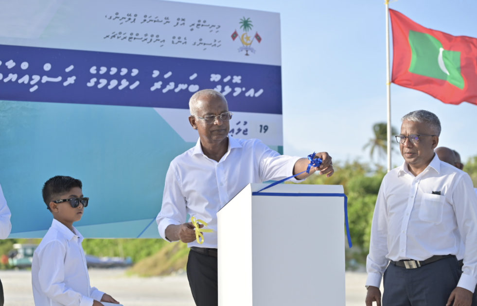 މޮޅަދޫ ބަނދަރާއި އިންޖީނުގެ ރައީސް ޞާލިޙް ހުޅުވައިދެއްވައިފި – Dhen.mv