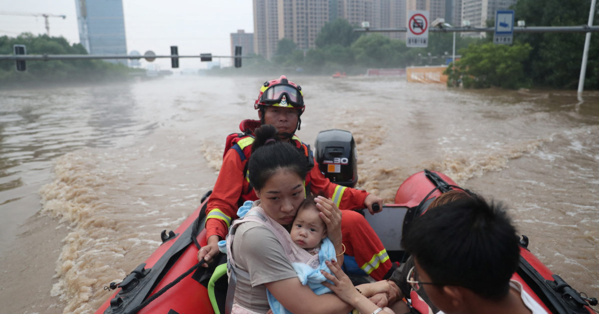 ފެންބޮޑުވެ, ޗައިނާގައި 19 މީހަކު މަރުވެއްޖެ – Dhen.mv