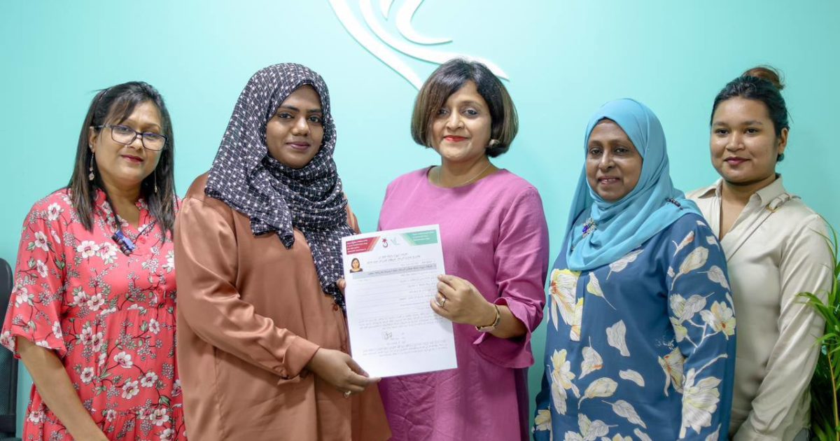 ރައްޔިތުންނާ ގާތުން މަސައްކަތް ކުރެއްވުމަށް ދުންޔާ ހުޅުމާލެ މެދު ދާއިރާއަށް! – Dhen.mv
