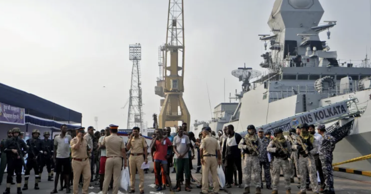 އަތުލައިގަތް ސޯމާލިއާގެ ކަނޑުފޭރޭ މީހުން އުޅަނދު ހައިޖެކް ކުރި މައްސަލައިގައި އިންޑިއާގައި ...