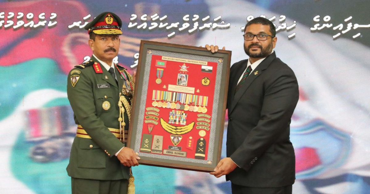 39 އަހަރަށްފަހު އަބްދުއްރަހީމް ސިފައިންގެ ހިދުމަތުން ރިޓަޔާ ކުރައްވައިފި – Dhen.mv