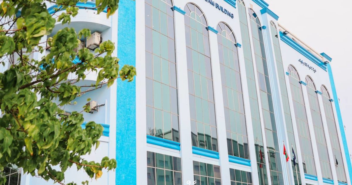 ގެއްލިގެން ހޯދި އަންހެން މީހާ ފެނިއްޖެ، ހާލު ރަނގަޅު: ފުލުހުން – Dhen.mv