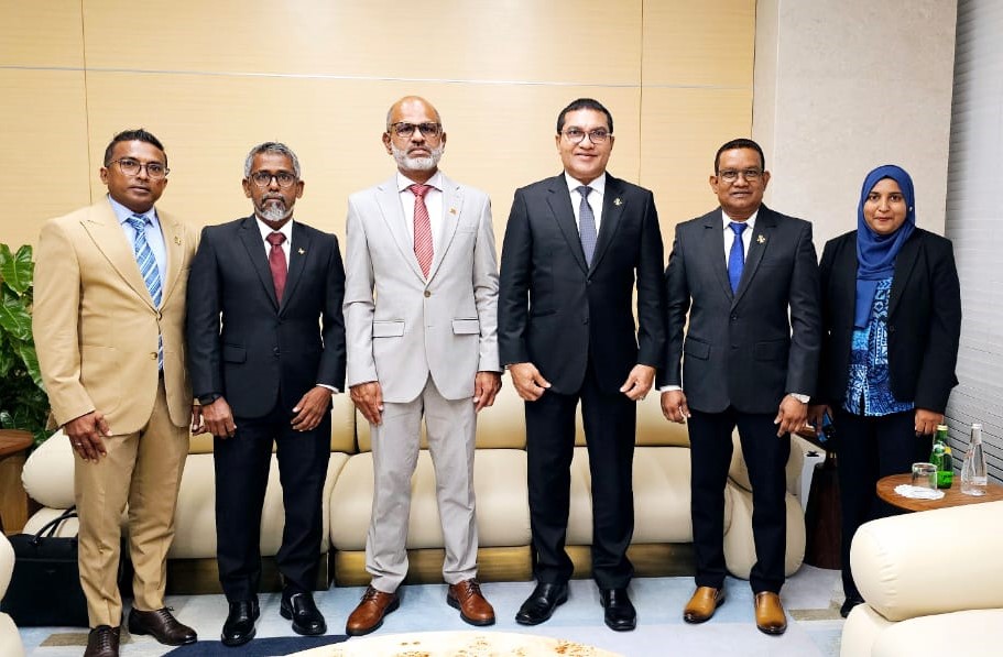 ޗައިނާ-ދެކުނު އޭޝިއާ ކޯޕަރޭޝަން ފޯރަމަށް މަޖިލީހުގެ ވަފުދެއް ފުރާވަޑައިގެންފި – Dhen.mv