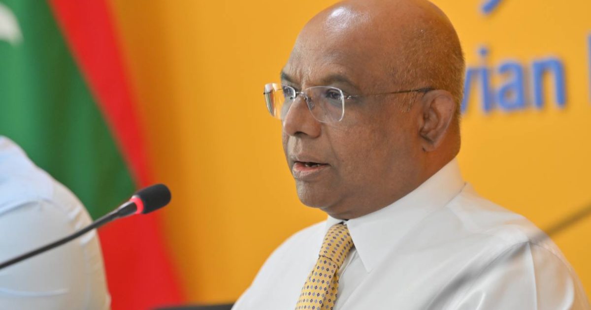 މިނިވަން މުވައްސަސާތަކަށް ނުފޫޒު ފޯރުވުން ހުއްޓާލަން ޝާހިދު ގޮވާލައްވައިފި – Dhen.mv