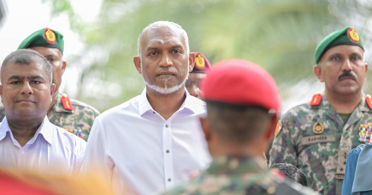 ކޮރަޕްޝަން ނައްތާލެވޭނީ ހަމަހަމަކަމާއެކު އަމަލުކުރެވިގެން: ރައީސް – Dhen.mv