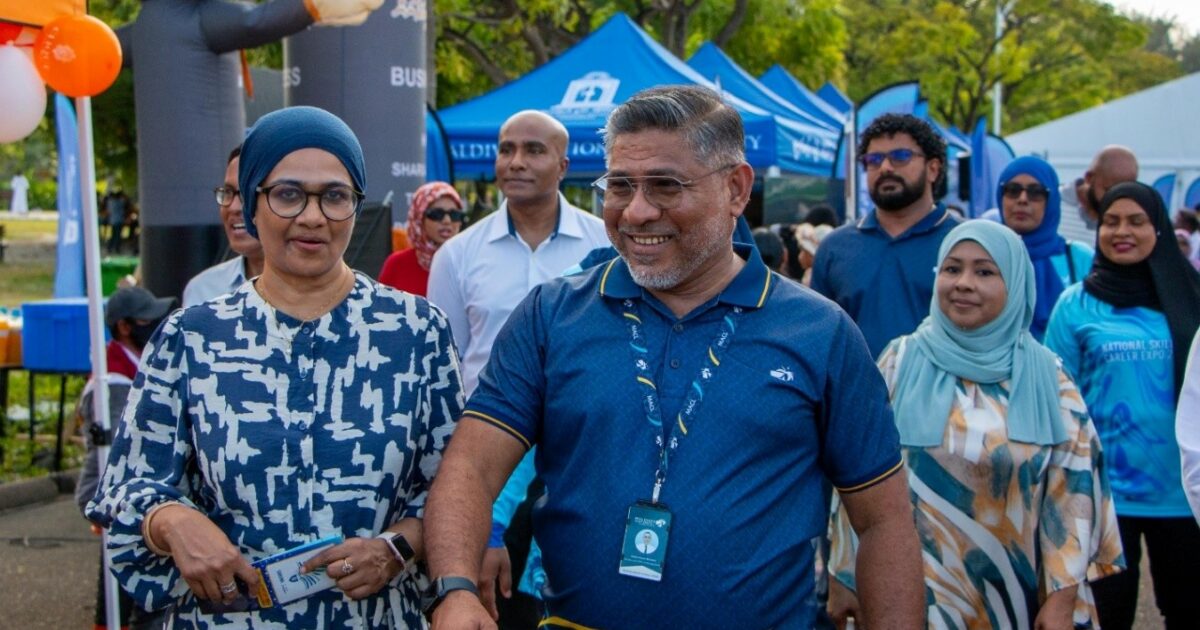 ދާލަން ކެރިއާ އެކްސްޕޯ: އެމްއޭސީއެލްގެ ވަޒީފާއަށް 600 މީހުން ކުރިމަތިލި – Dhen.mv