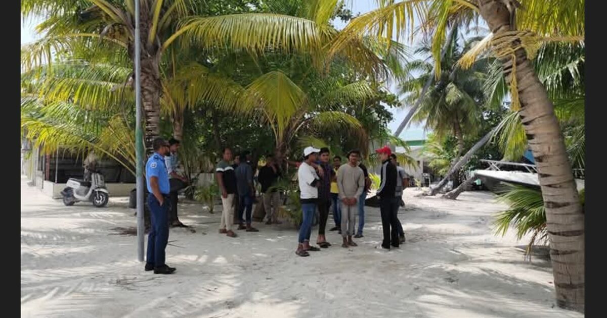 އިމިގްރޭޝަނަށް ފިލަންވެގެން 60 ބިދޭސީއަކު މަޑުއްވަރީ އަށް ގޮސްފި – Dhen.mv