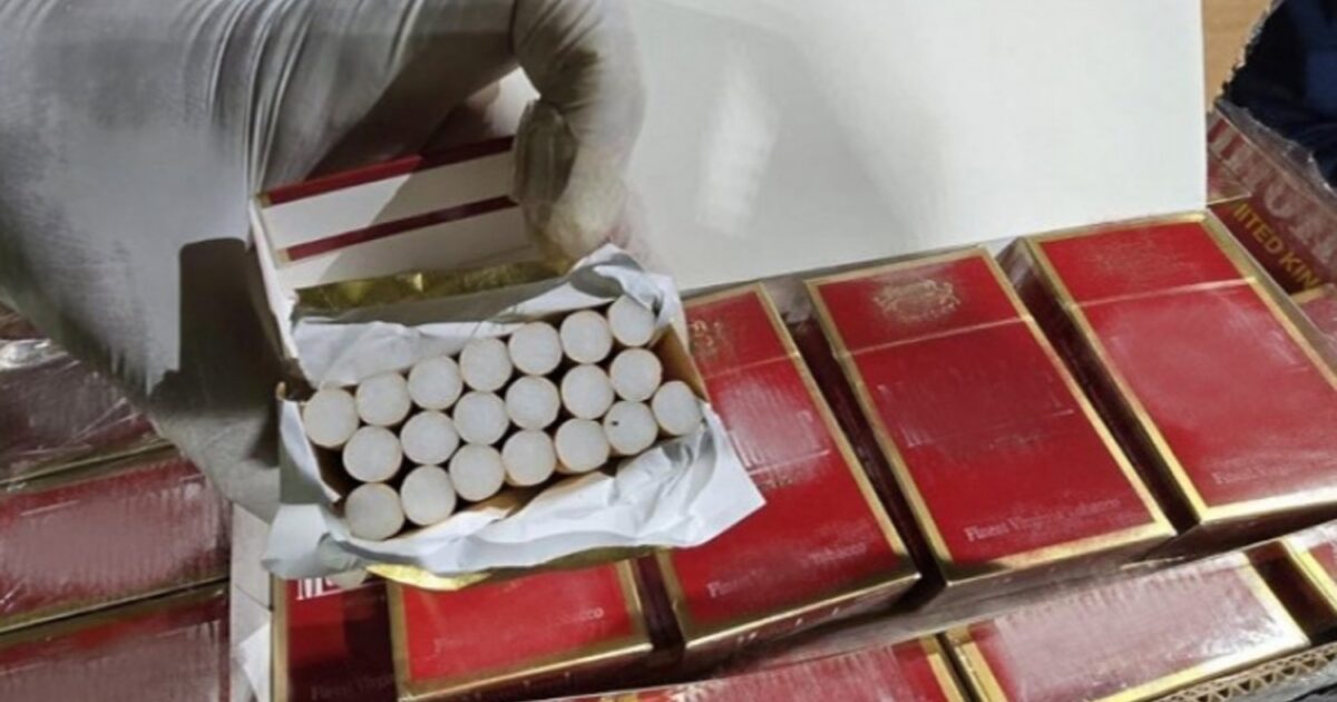 ވަގަށް އެތެރެކުރަން އުޅުނު ލައްކައަކަށް ވުރެ ގިނަ ސިނގިރޭޓު އަތުލައިގެންފި – Dhen.mv