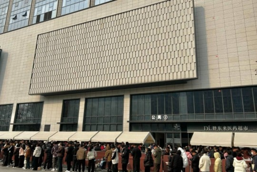 ޗައިނާގެ އިގްތިސޯދީ ހީނަރުކަން ރަނގަޅުކުރުމަށް ވިޔަފާރިވެރިންނަށް ގޮވާލައިފި – Dhen.mv