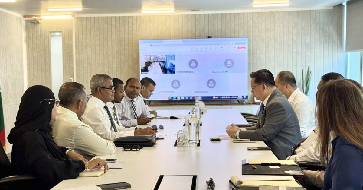 ޝަންގްރިއްލާ ރިސޯޓް އަލުން ހުޅުވުން އަވަސްކުރަން މަޝްވަރާކޮށްފި – Dhen.mv
